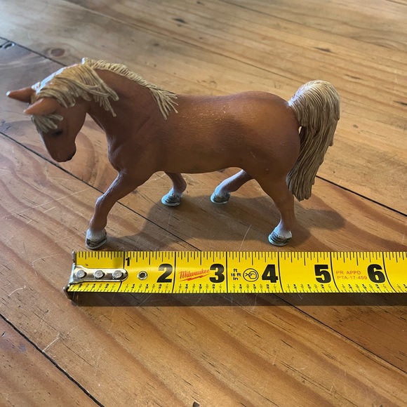 schleich | Toys | Schleich Retired Pinto And Palomino Tennessee Walker ...